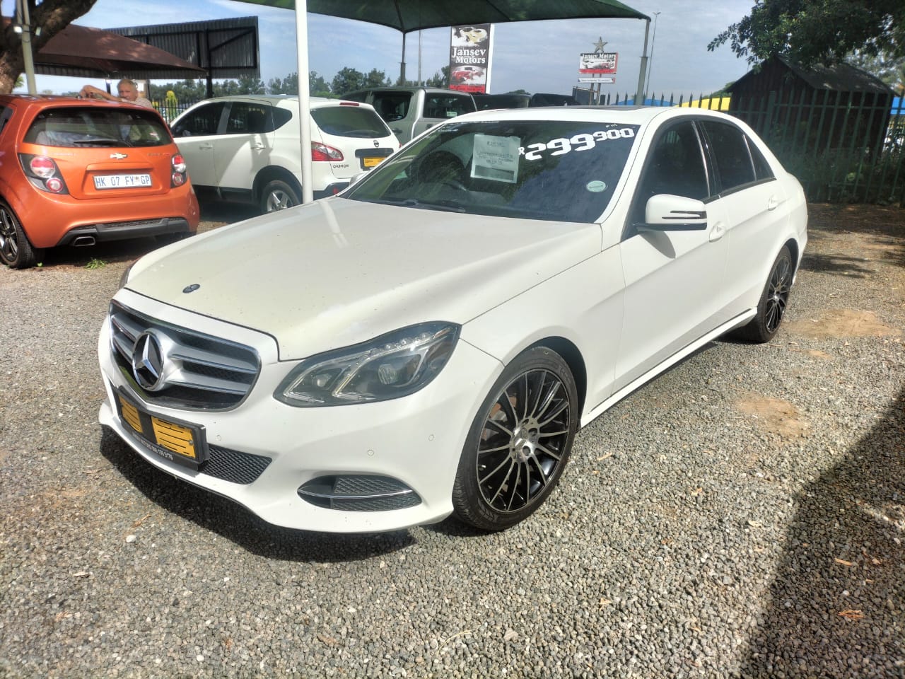 2014 Mercedes Benz E250 Petrol Avantgarde – Jansev Motors